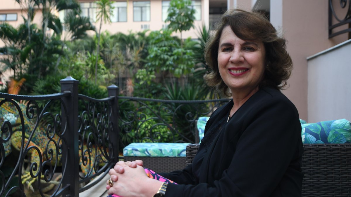 Rosalía Arteaga: "Estoy dispuesta a colaborar en lo que mi país me llame"