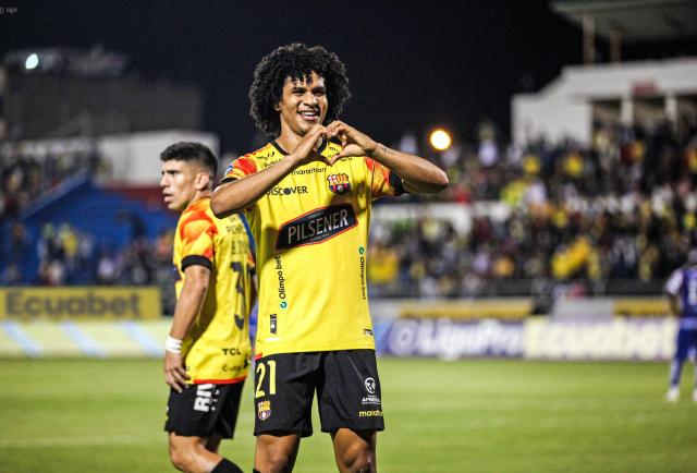 Edward Bello brilla en su debut y Barcelona SC vence 3-1 a Imbabura