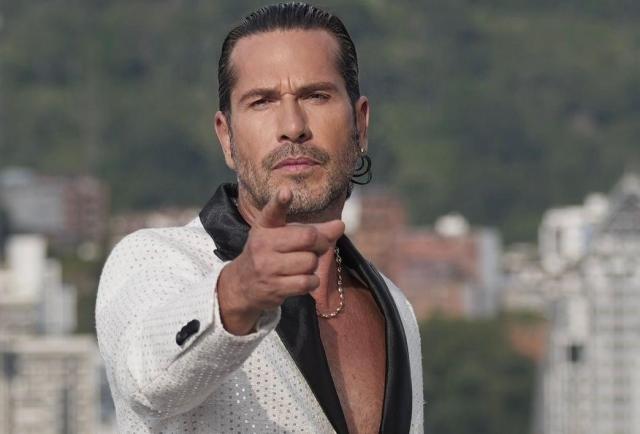 Gregorio Pernía ofrecerá su show en la hacienda La Leyenda