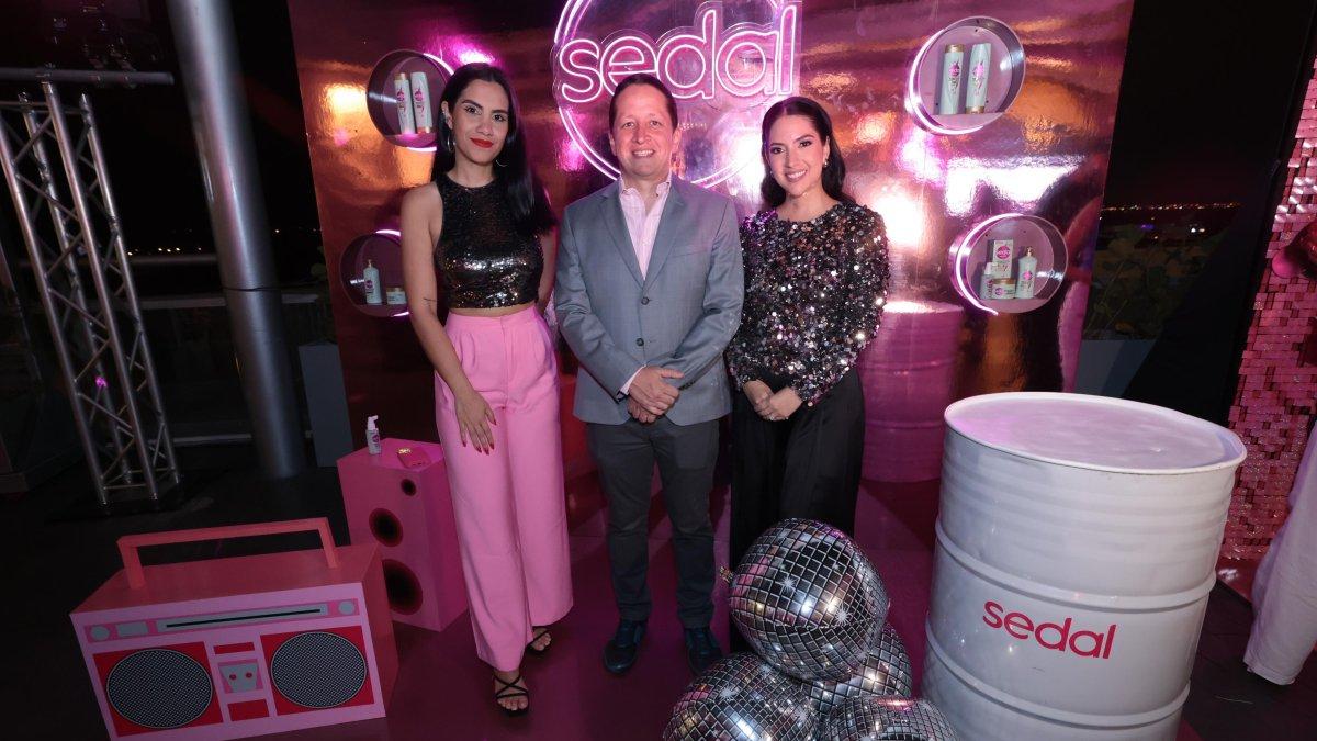 Sedal ofrece una fiesta para el cabello en Sociedad Anónima