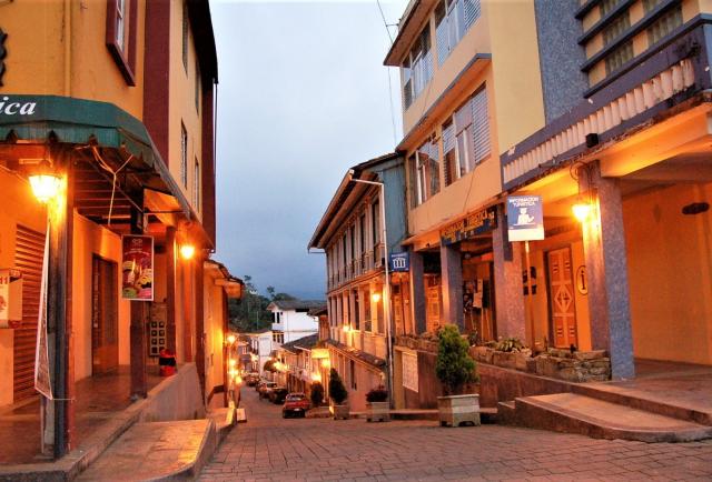Zaruma, un pueblo mágico con aroma a café y tigrillo