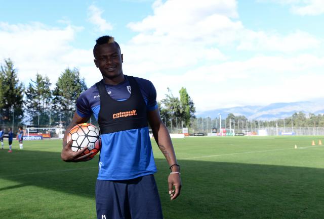 José Angulo agradece interés de Barcelona, pero elegiría al Tijuana