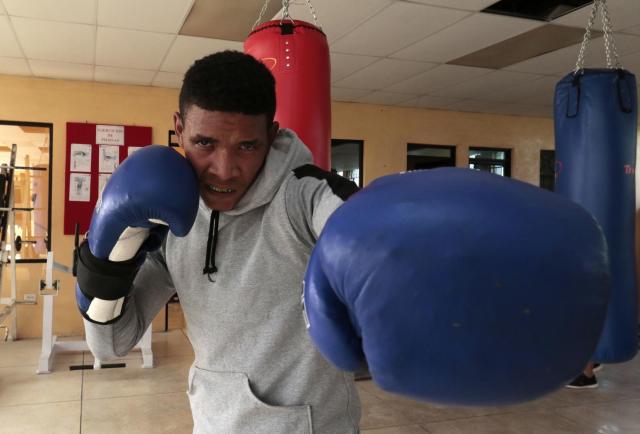 Erick Bone vuelve al ring tras un ano de ausencia