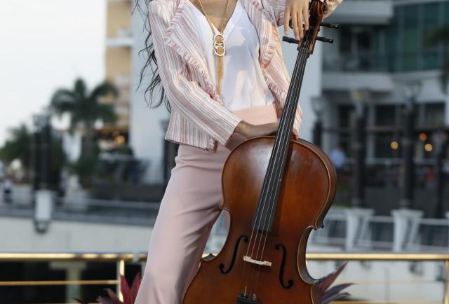 Minyen Lee y la musica coexisten