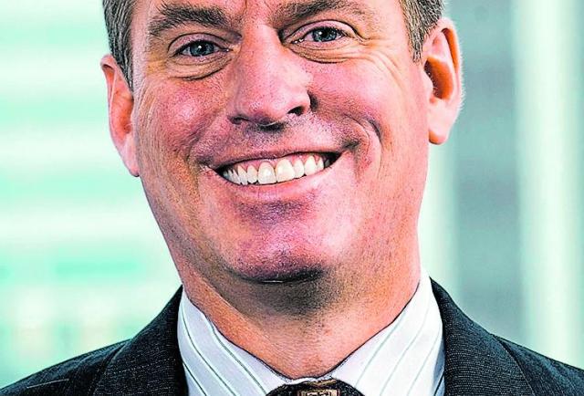 Richard Francis: “Va a ser muy dificil que el pais emita bonos de nuevo”