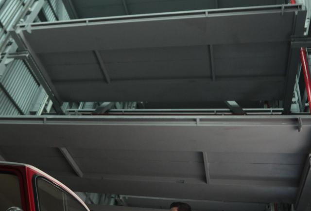 El Radisson abre el primer parqueo vertical tecnificado