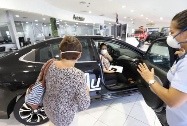 La venta de autos en 2020 registró su nivel más bajo en cuatro años