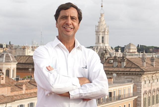 Felipe Román: Una vida de amor