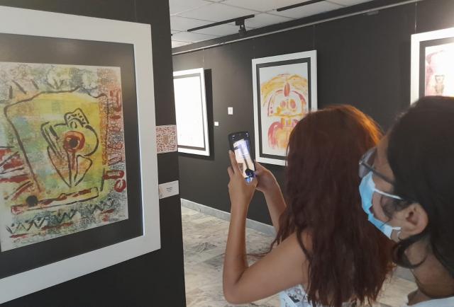 Obras de arte con códigos QR