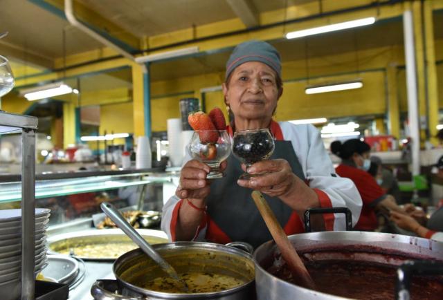 La colada morada vive todo el año en dos rincones de Quito