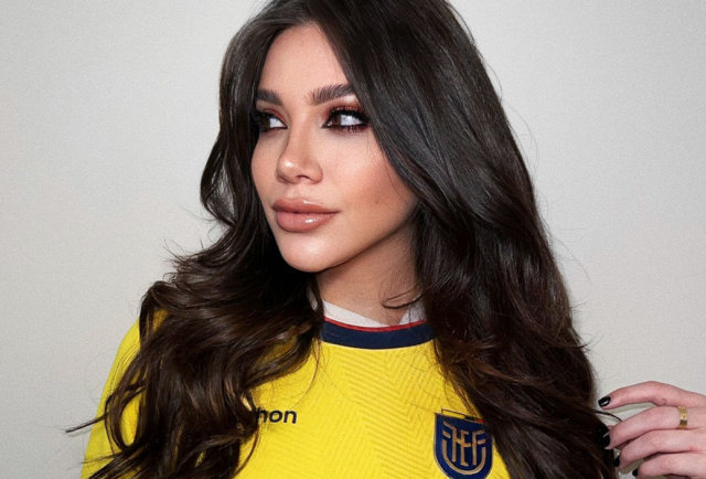 Naíza: La canción oficial de la FEF lleva su voz