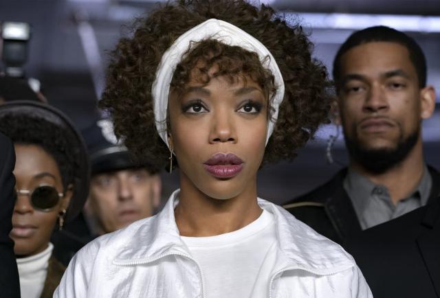 'I wanna dance with Somebody': Algunos detalles del estreno