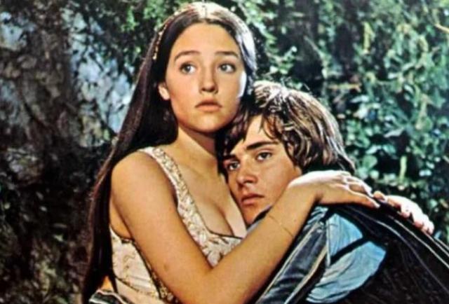 Dos actores demandan a Paramount por un desnudo infantil en un filme de 1968