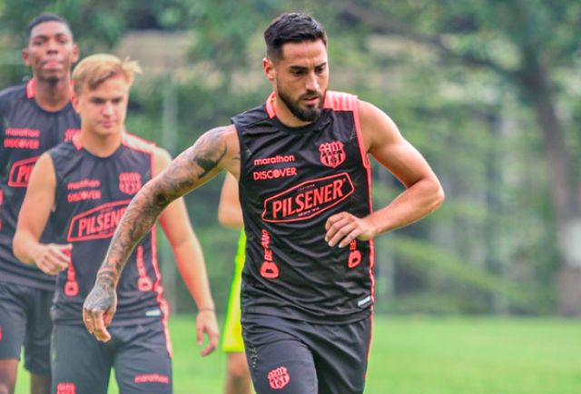 Barcelona: Rumbo feliz para el Polaco