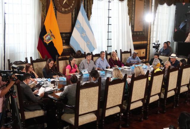 "Usted me revienta el teléfono", la respuesta de Aquiles Álvarez a ...