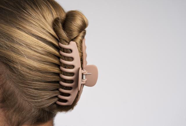 Pinchos para el cabello: Así los puedes usar