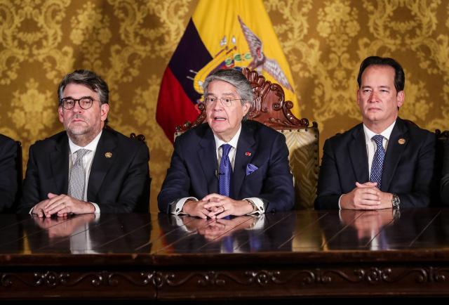 Contraloría aclara que proceso sobre Sebastián Corral sigue abierto