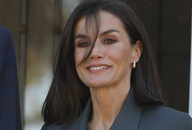 La reina Letizia con un nuevo corte de cabello que rejuvenece su imagen