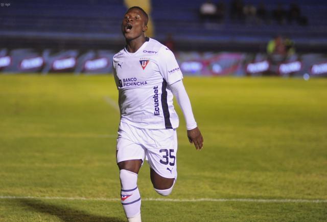 Jairón Charcopa responde con goles el ser titular en Liga de Quito