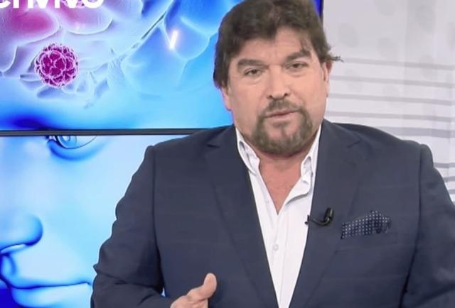 Carlos Vera: "Voy a cumplir 70 años y sigo creyendo que tengo 45"