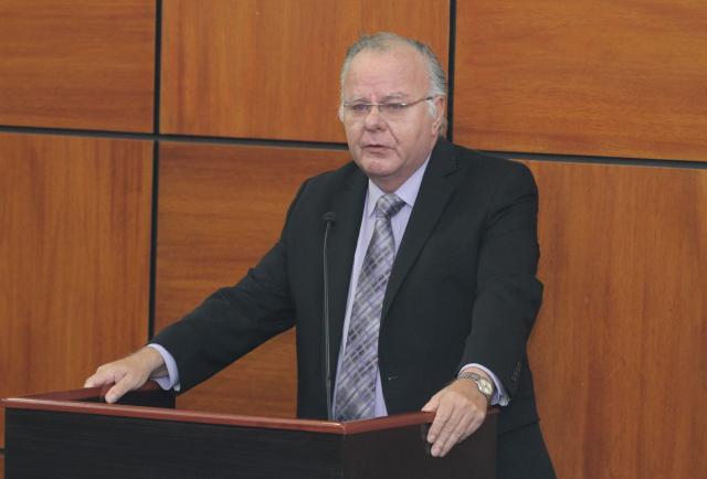 Falleció el jurista y catedrático Jorge Zavala Egas