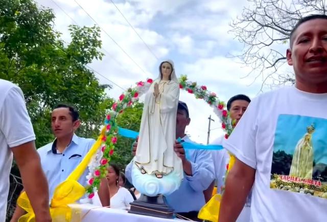 Recorrido de fe y esperanza en comunas de Colonche