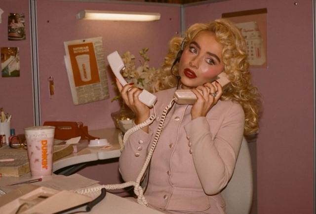 “Aprobado por Dios”: Sabrina Carpenter revela una portada para ‘Man's ...