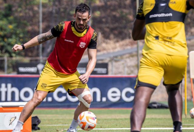 Octavio Rivero, fuera de Barcelona SC: La razón por la que se ausentó de la practica