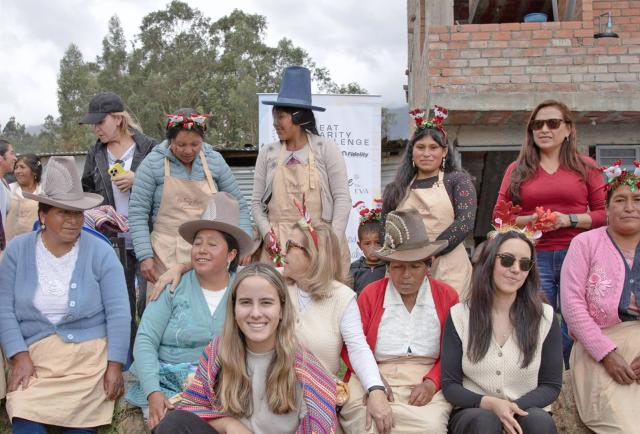 Eva Paliouras, la jinete peruana de 17 años que empodera mujeres andinas