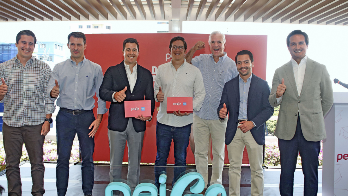 Peigo celebra a quienes recuperaron su historial crediticio