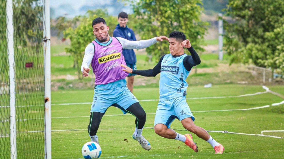 Guayaquil City: Yardely Rodríguez celebró el ascenso... ¡trabajando con ...