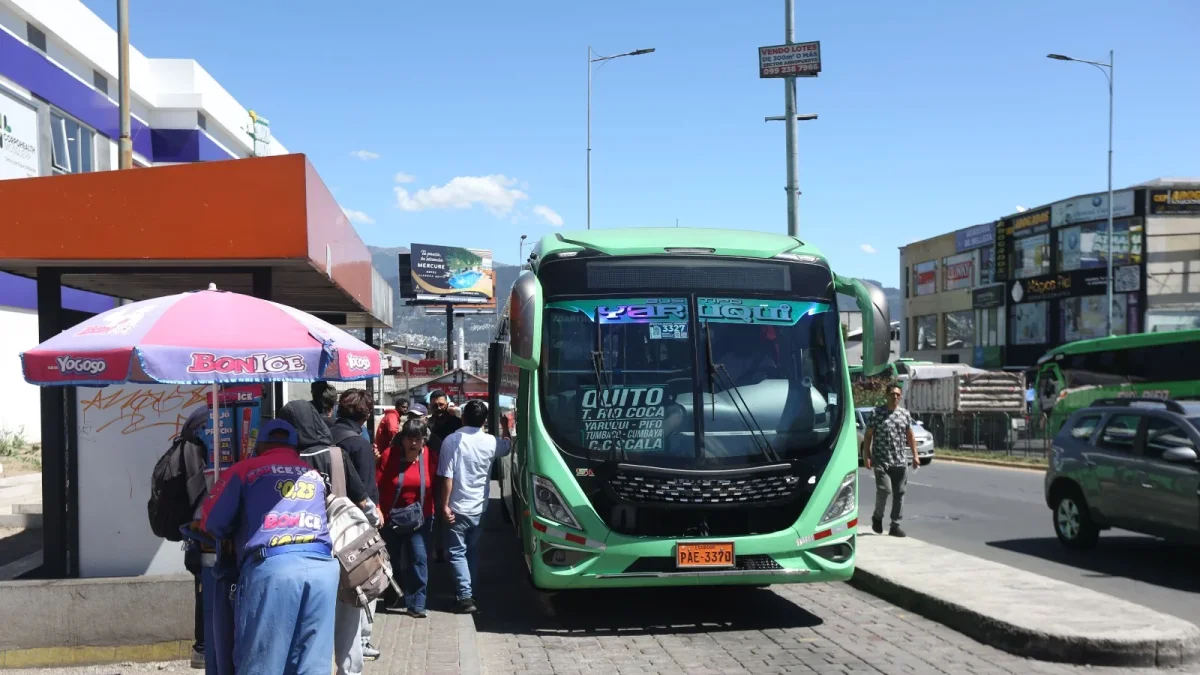 Movilidad en Tumbaco colapsa: proponen corredor exclusivo para conectar ...