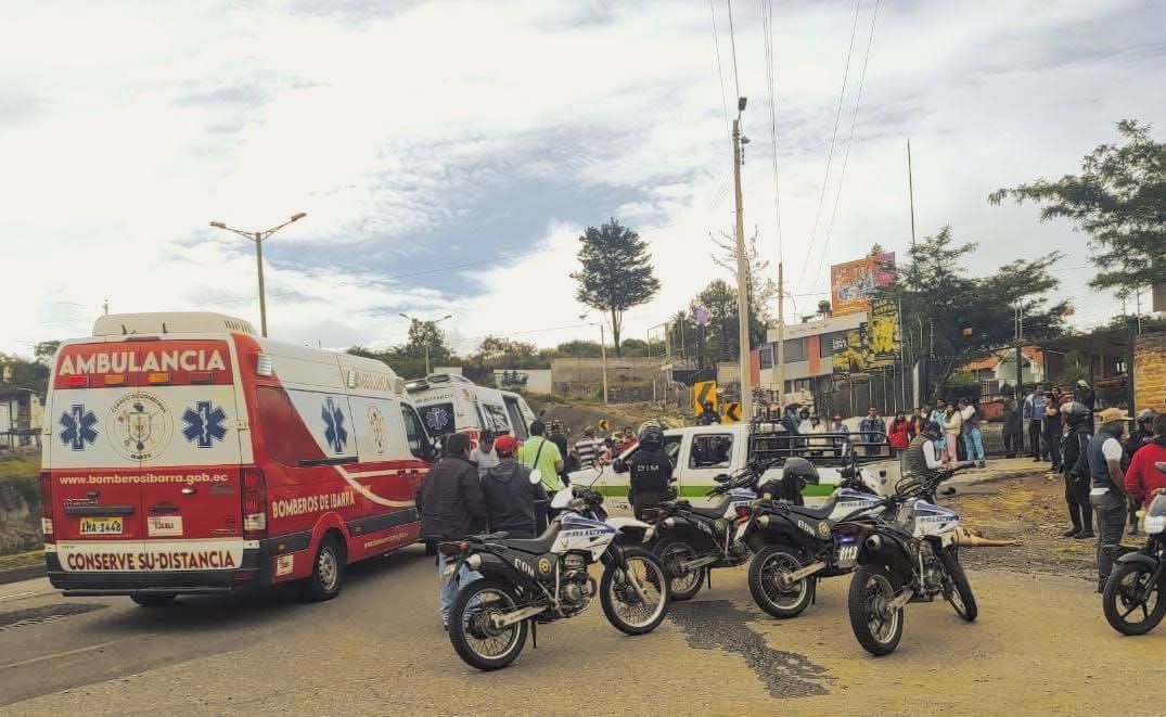 Ibarra: Policía halla panfletos en la zona donde mataron a cuatro personas
