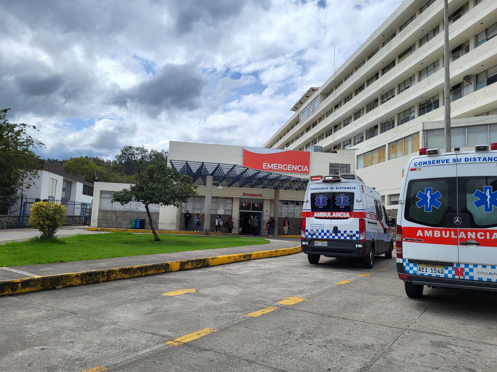Indignación en Cuenca: autoridades responden por caso de ambulancia ...
